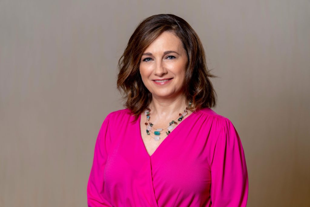 271. Creating Change from the Inside Out as an Intrapreneur, with Nancy ...